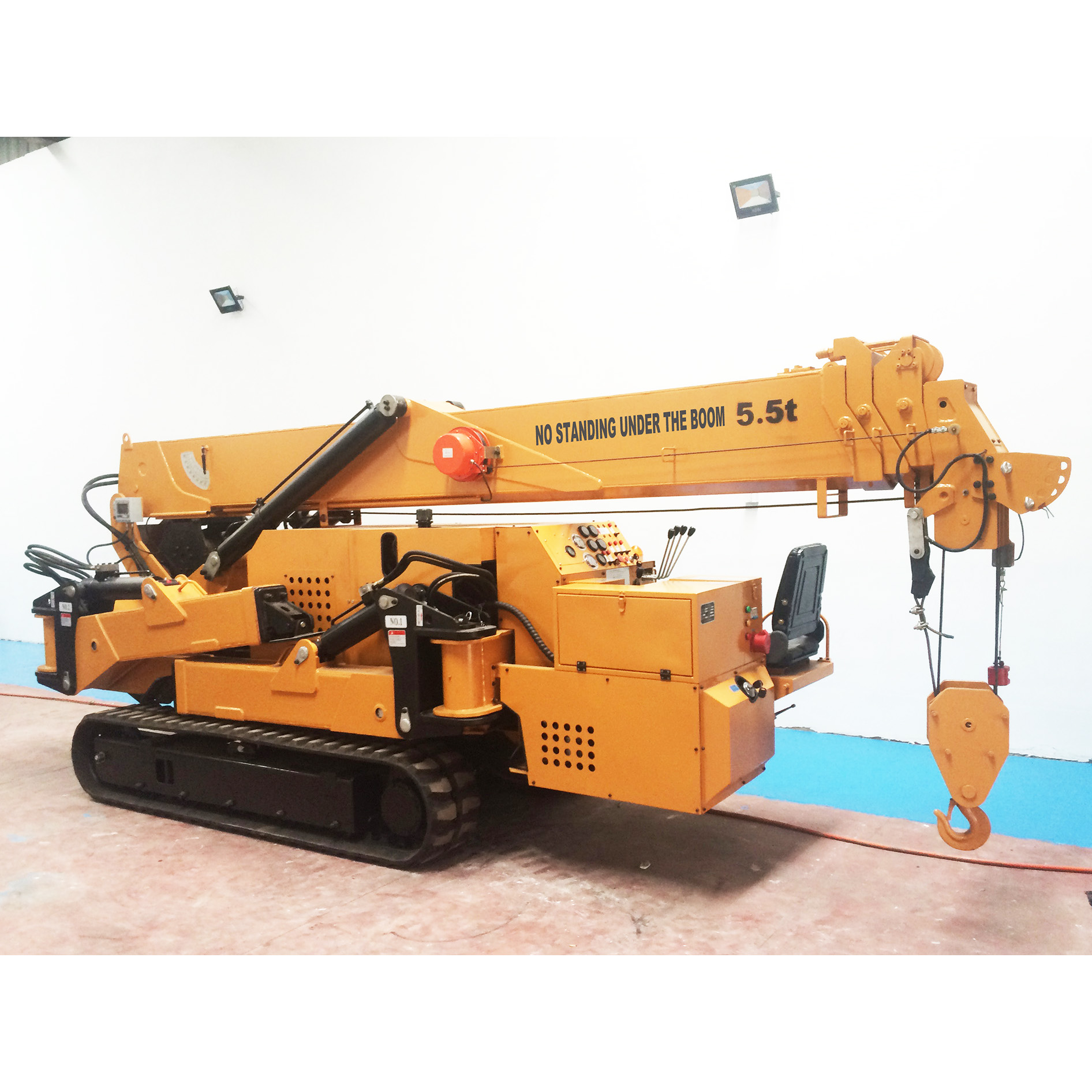 5.5 Ton Mini Crawler Crane | Foldable Design for Tight Spaces | Merhein